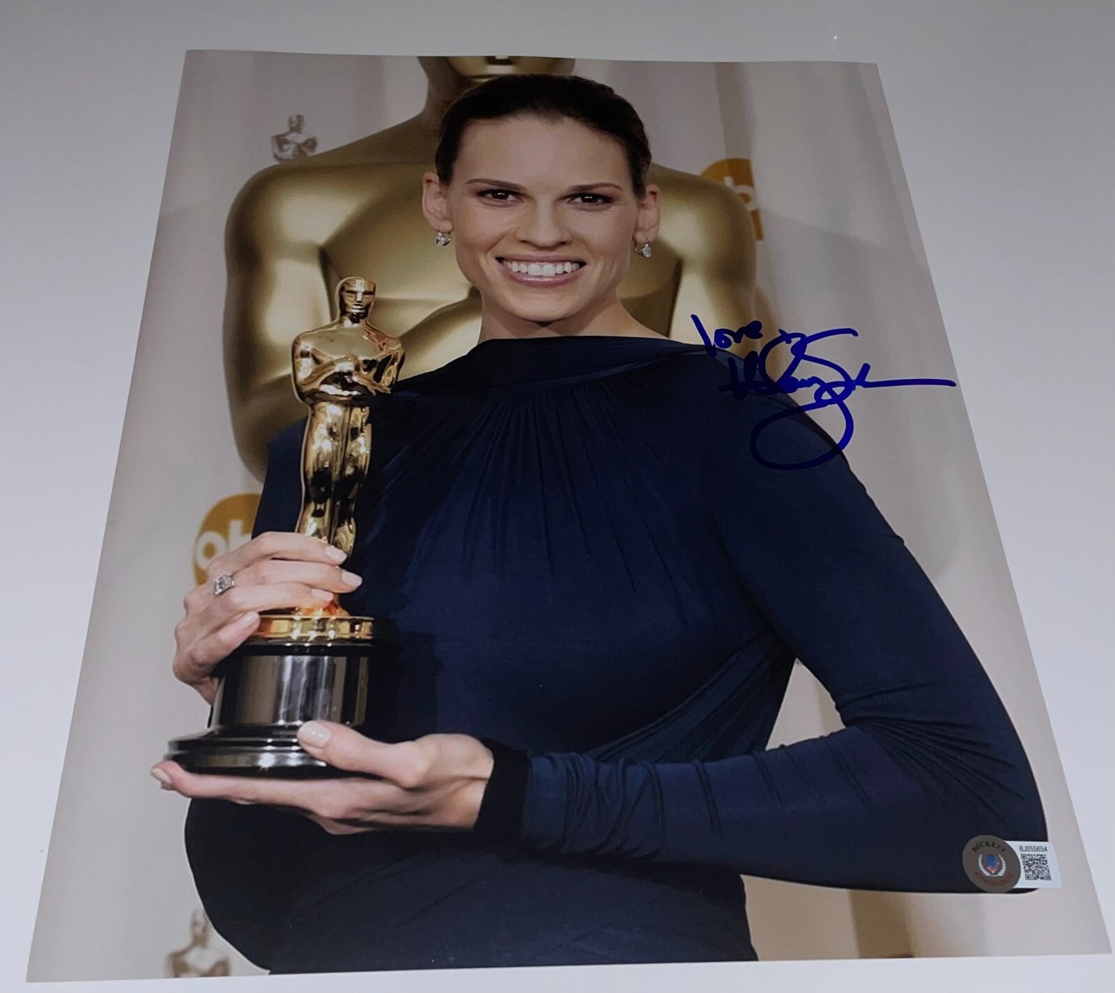Hilary Swank Signed Autograph 11x14 Photo Oscars Academy Award Beckett ...