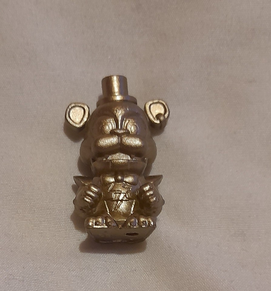 Five Nights At Freddys Rare Golden Glamrock Freddy Grab N Go Security ...