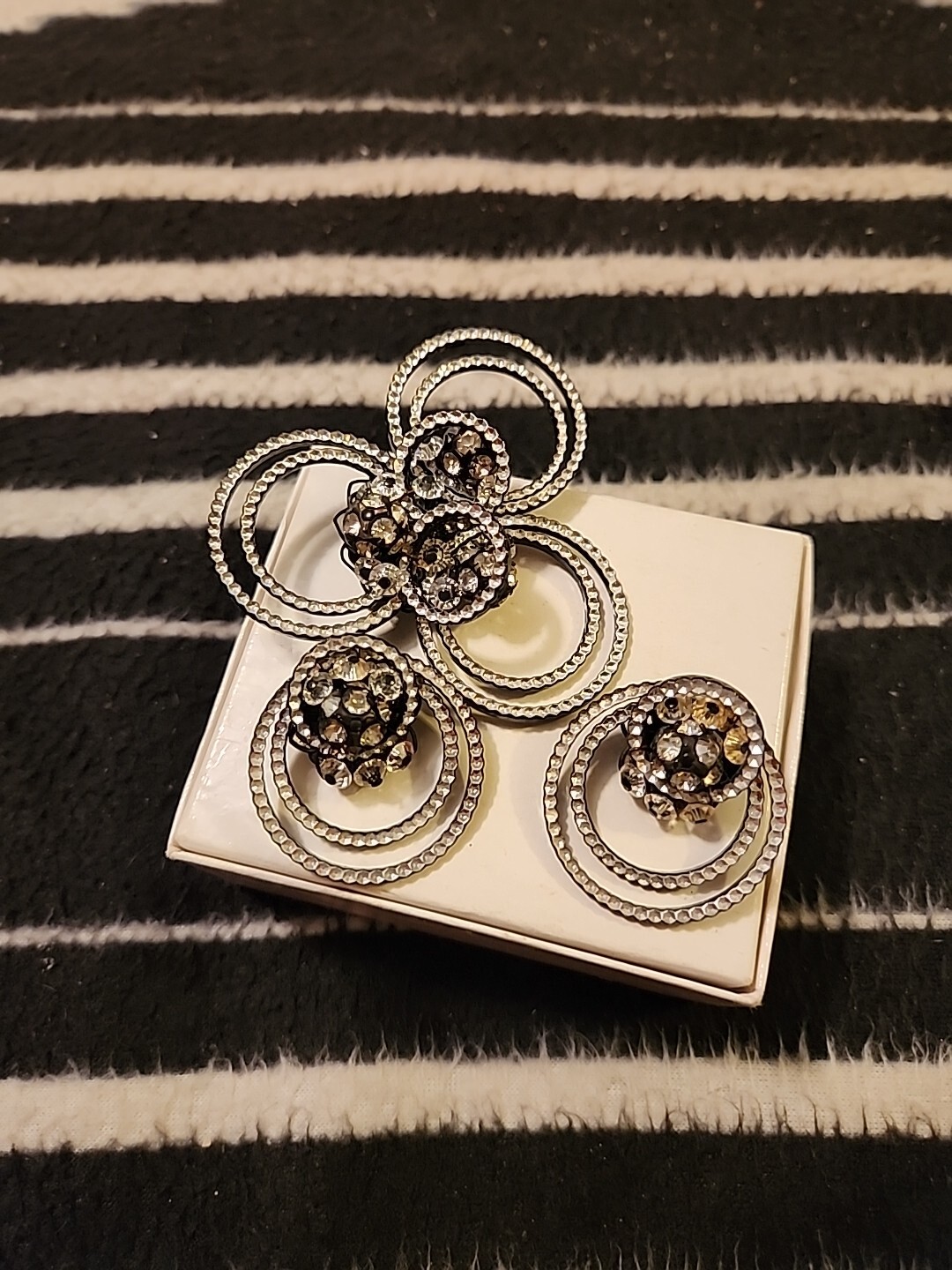 Vintage Alice Caviness Sighned Large Brooch And Earr… - Gem