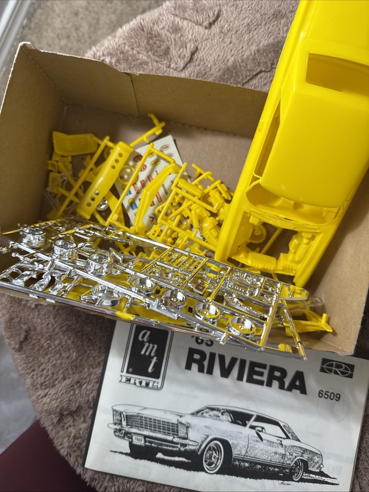 Model Kit Junk Yard, As Is | eBay