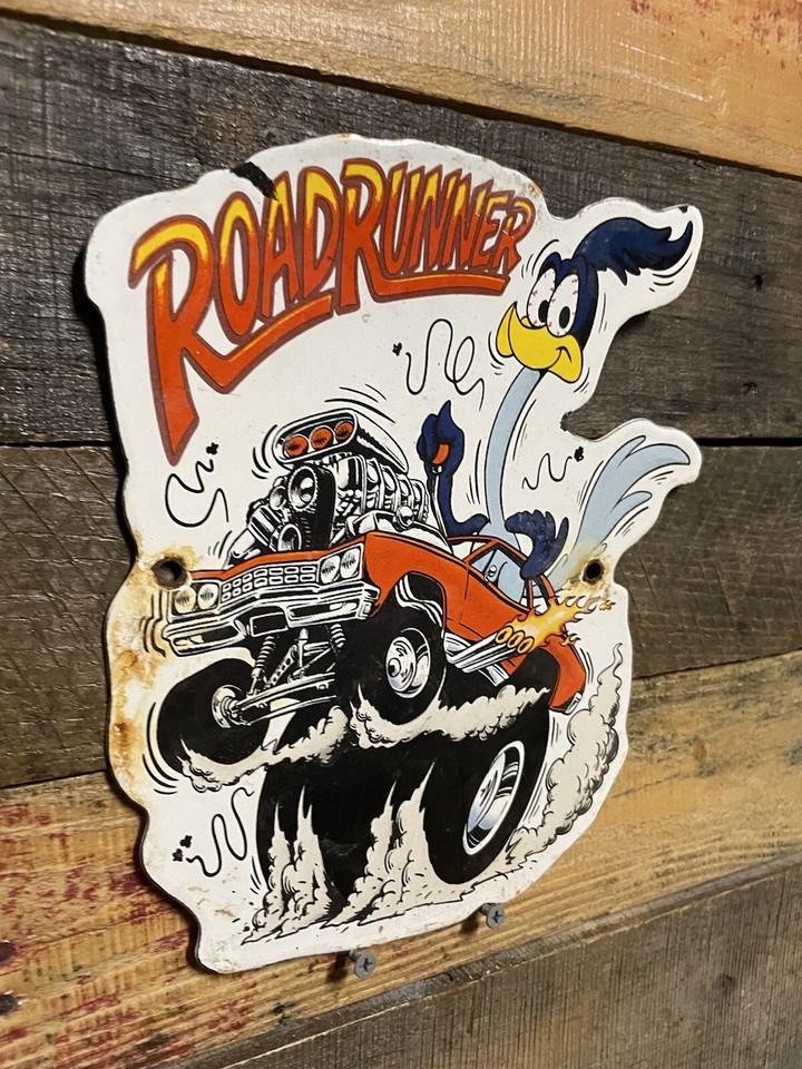VINTAGE ROAD RUNNER PORCELAIN SIGN GAS STATION MOTOR OIL SERVICE LUBE ...