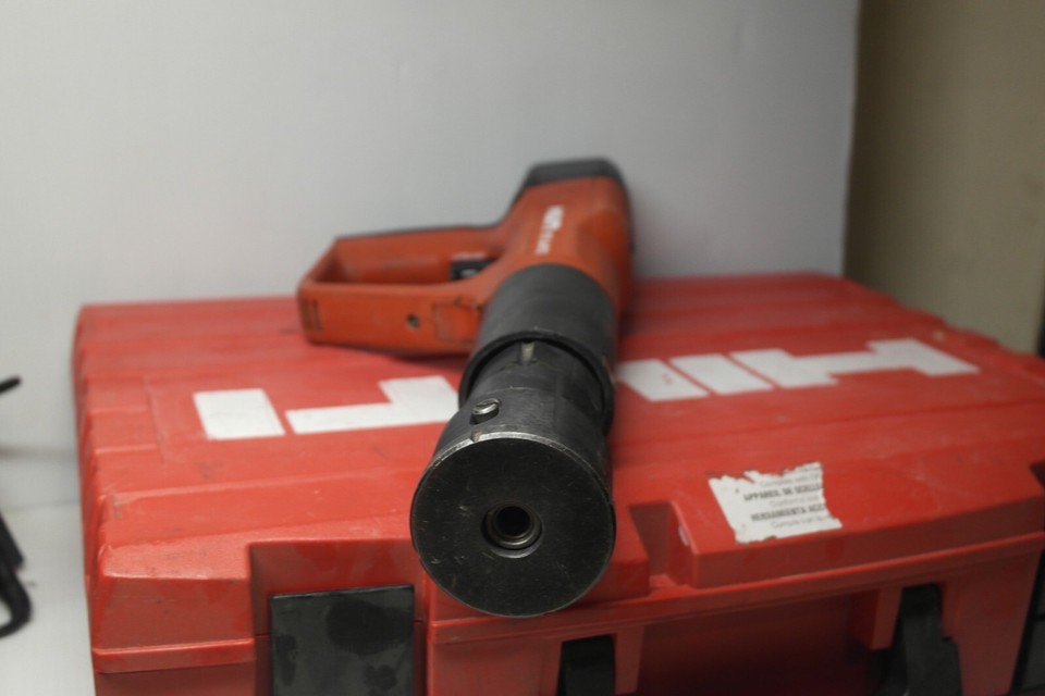 Hilti DX A411 Powder Actuated fastening Tool TESTED WORKS | eBay