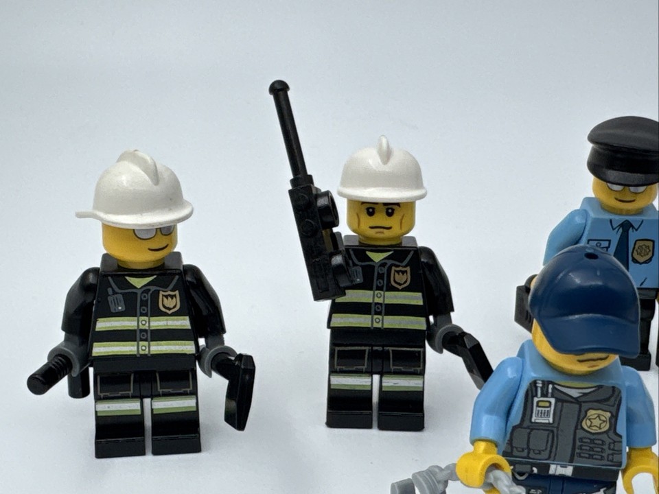 LOT 6 LEGO City Town Minifigures Firefighters & Police - First ...