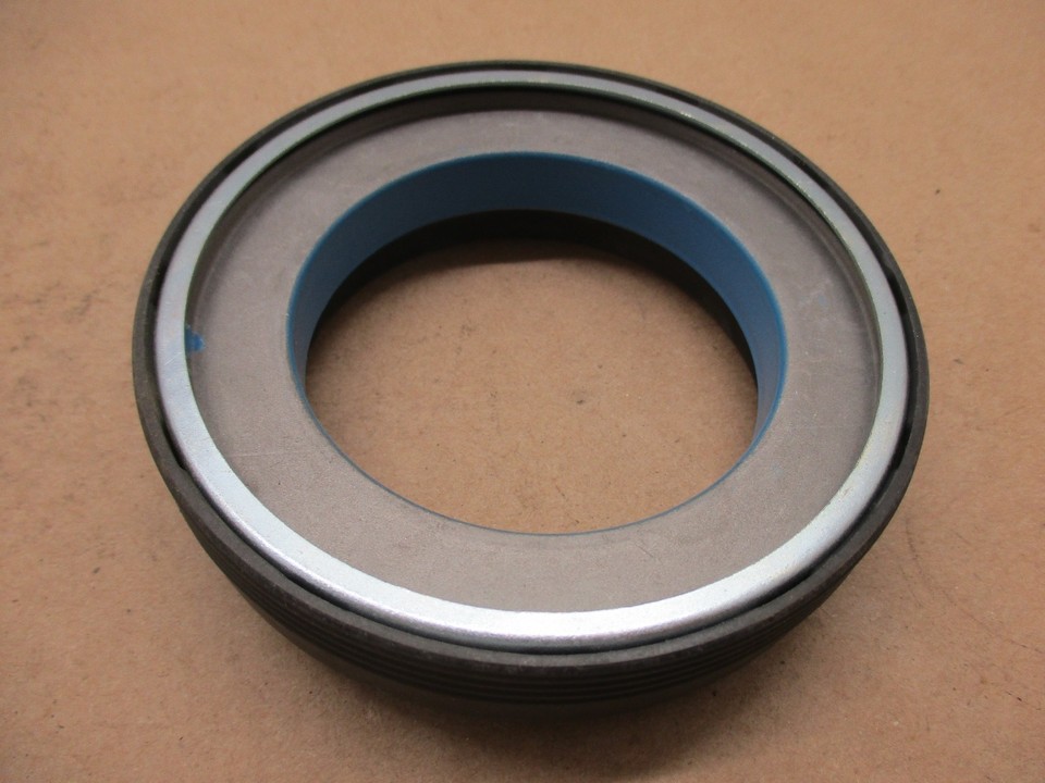 Ford oil seal F81Z-3254-CB (Provo Lot Bin B) | eBay
