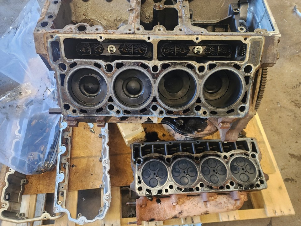 6.4 Powerstroke Long block engine core 2008 2009 2010 READ DESCRIPTION ...