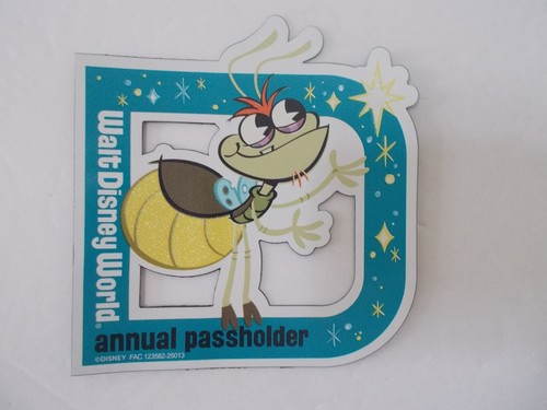 NEW WALT DISNEY WORLD AP Annual Passholder Magnet Firefly Ray 2025 ...
