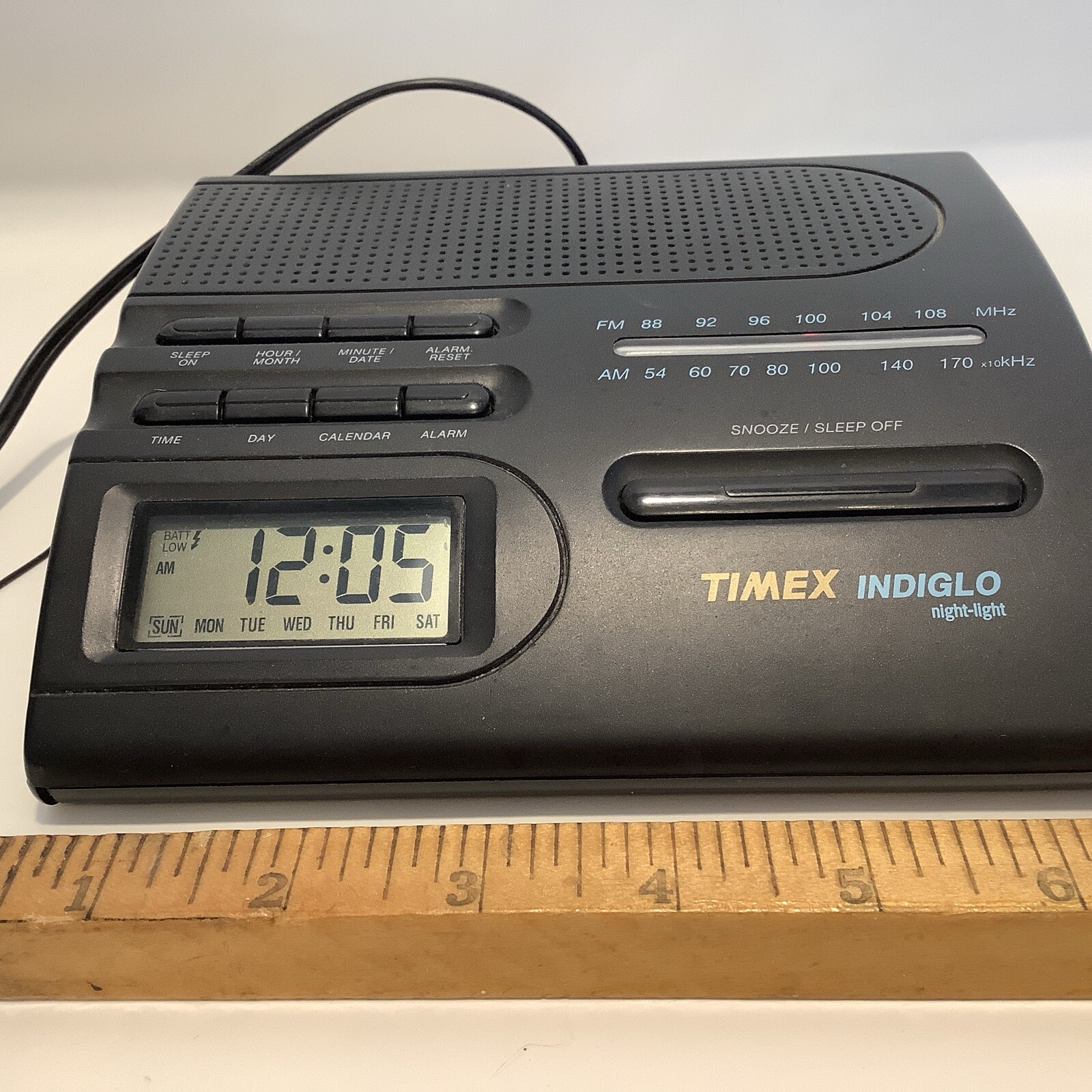 TIMEX Indiglo Alarm Clock T422B Night Light AM/FM Radio Black WORKS ...