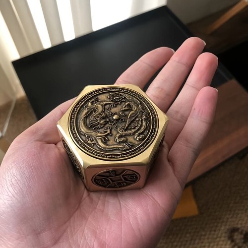 1pc Brass Toy Large Finger Spinner Dice, 8 Sided Body With Bearing ...