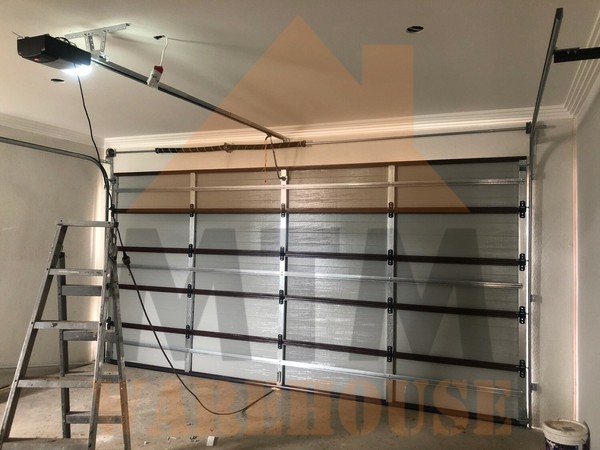 "Brand New" Single Sectional Panel Lift Garage Door 2200(H) 2500(W ...