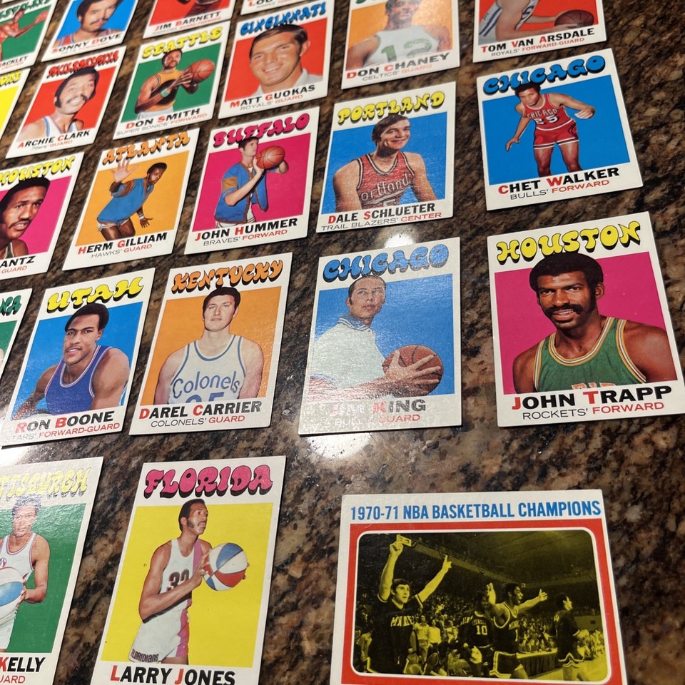1970-71 Topps Basketball 92 Card Lot Emmit Bryant, John Johnson, Van ...