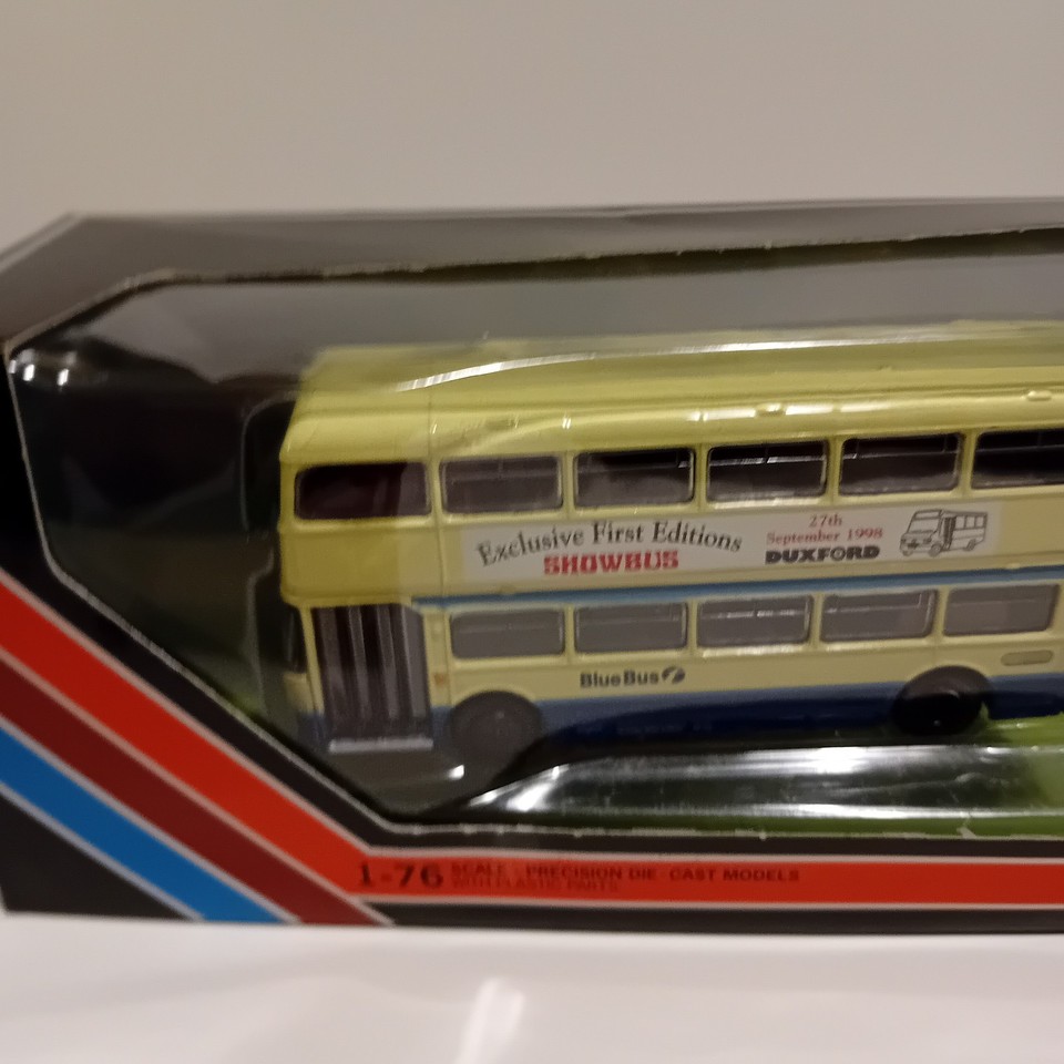 EFE 20415 SB Bristol VR lll First Blue Bus 1/76 Scale boxed free post ...