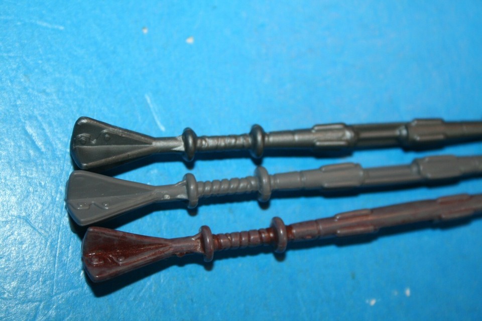 STAR WARS MODERN WEAPONS 1 PC "STAFFS/ELECTRO POLE SPEAR" NICE SHAPE ...