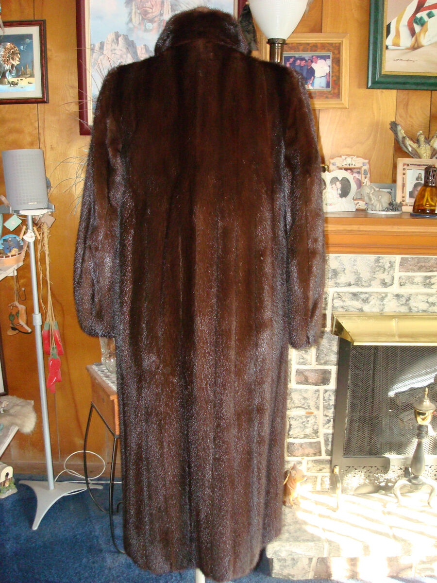 SZ M - L IMPECCABLE PLUSH MINK FUR COAT BY YORK FURRIER SZ M - L IMPECCABLE PLUSH MINK FUR COAT BY YORK FURRIER