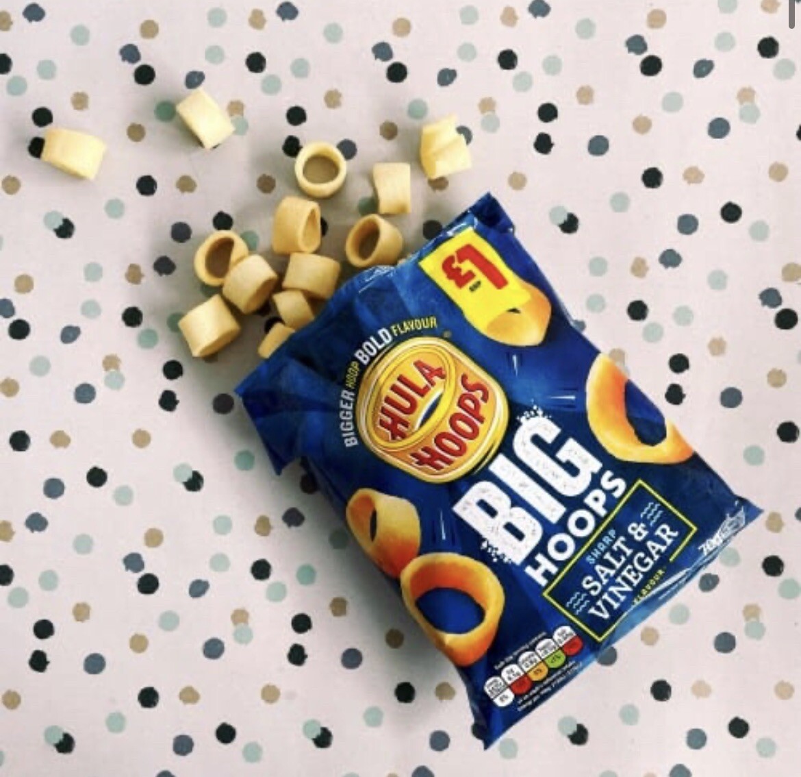 Hula Hoops Crisp Big Hoops Share Bags Full Case X 20 Salt & Vinegar 20 ...
