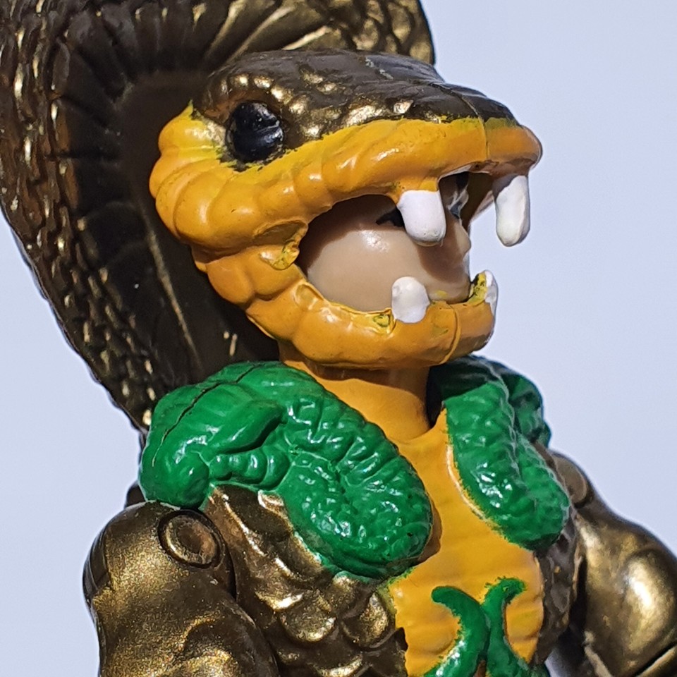 GI Joe SERPENTOR YELLOW NECK figure VARIANT MINT Air Chariot driver ...