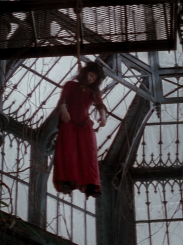 The Haunting Red Dress Crain's Wife Ghost Lili Taylor Horror Screen ...