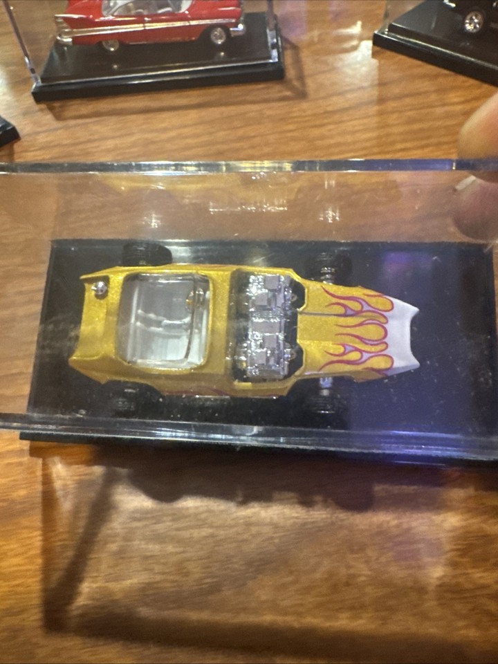 100% Hot Wheels INVADER Yellow. Collectible Car Includes Display Case ...
