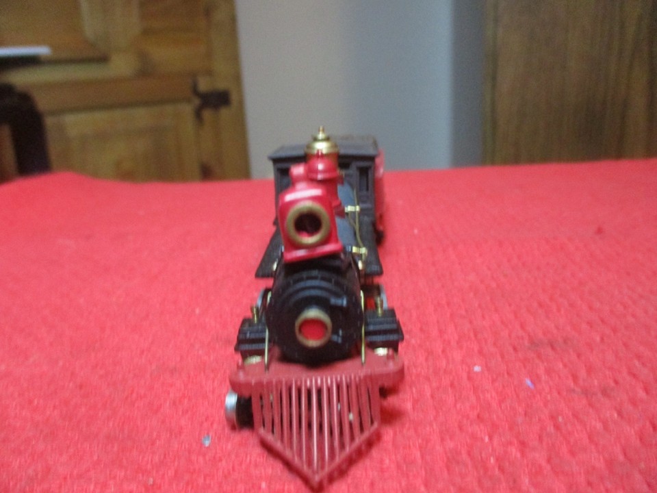 Bachmann HO Scale Powered Union Pacific 4-4-0 Steam Engine & Tender 119 ...