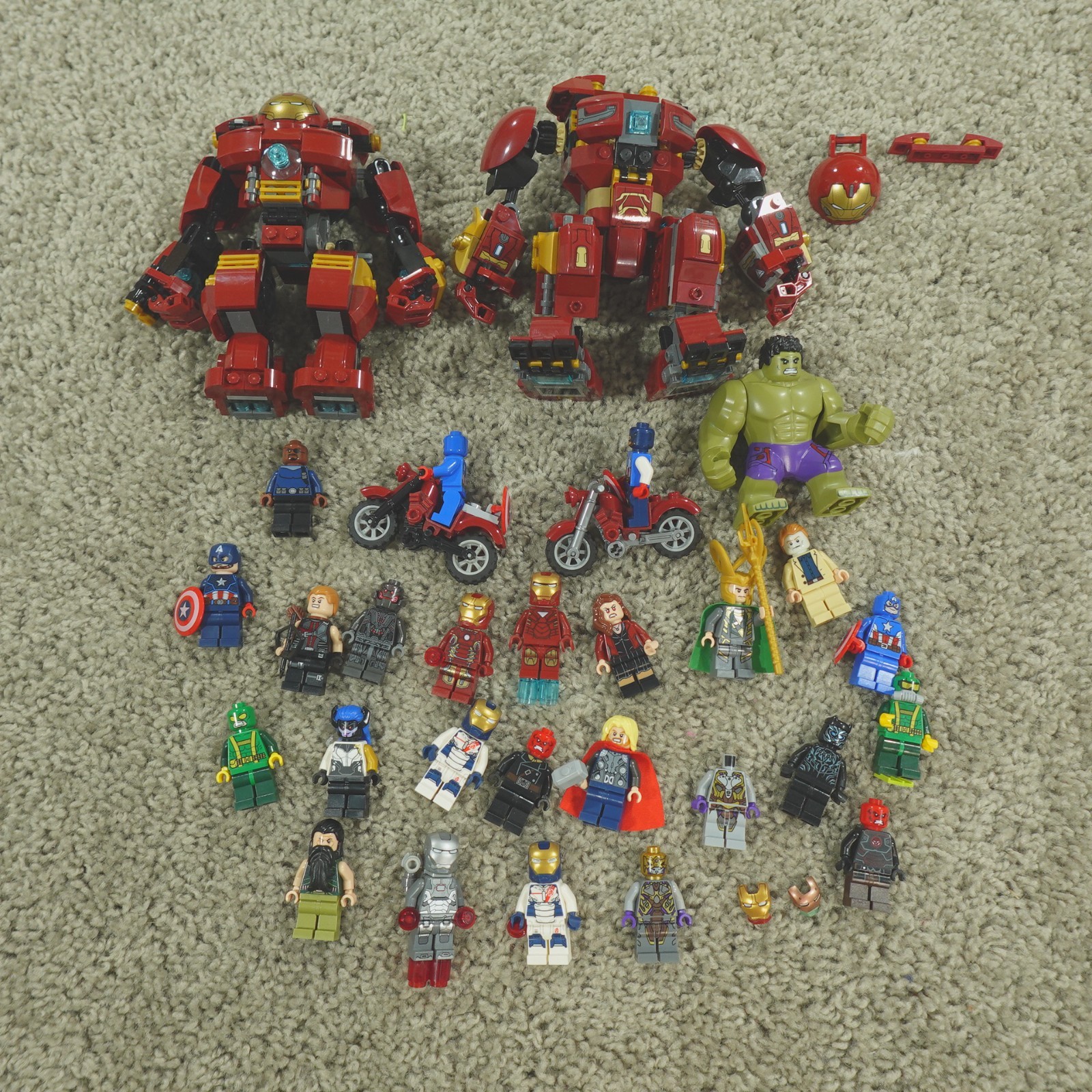 LEGO Minifigures Mixed Lot Of Mervel Avengers Figures Iron Man ...