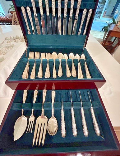 Repousse by Kirk Sterling Silver Flatware Set For 8 Service 60 pieces ...