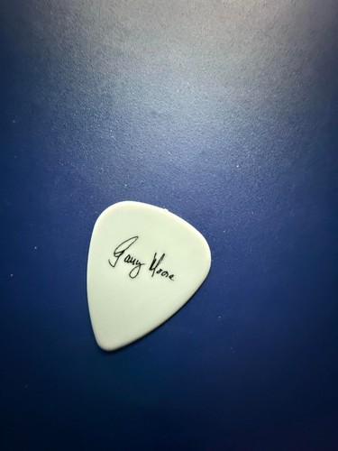 GARY MOORE ))) GUITAR PICK !!! VERY RARE !!! #9 | eBay