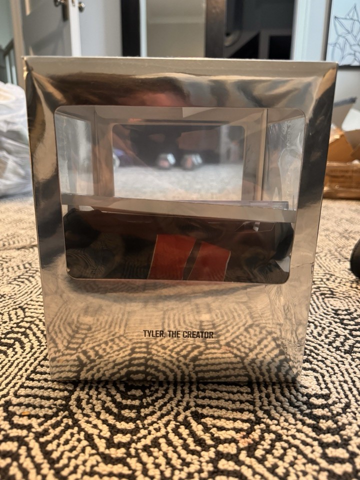 TYLER THE CREATOR DONT TAP THE GLASS BOX SET LARGE BLACK TEE + CD. BOX ...