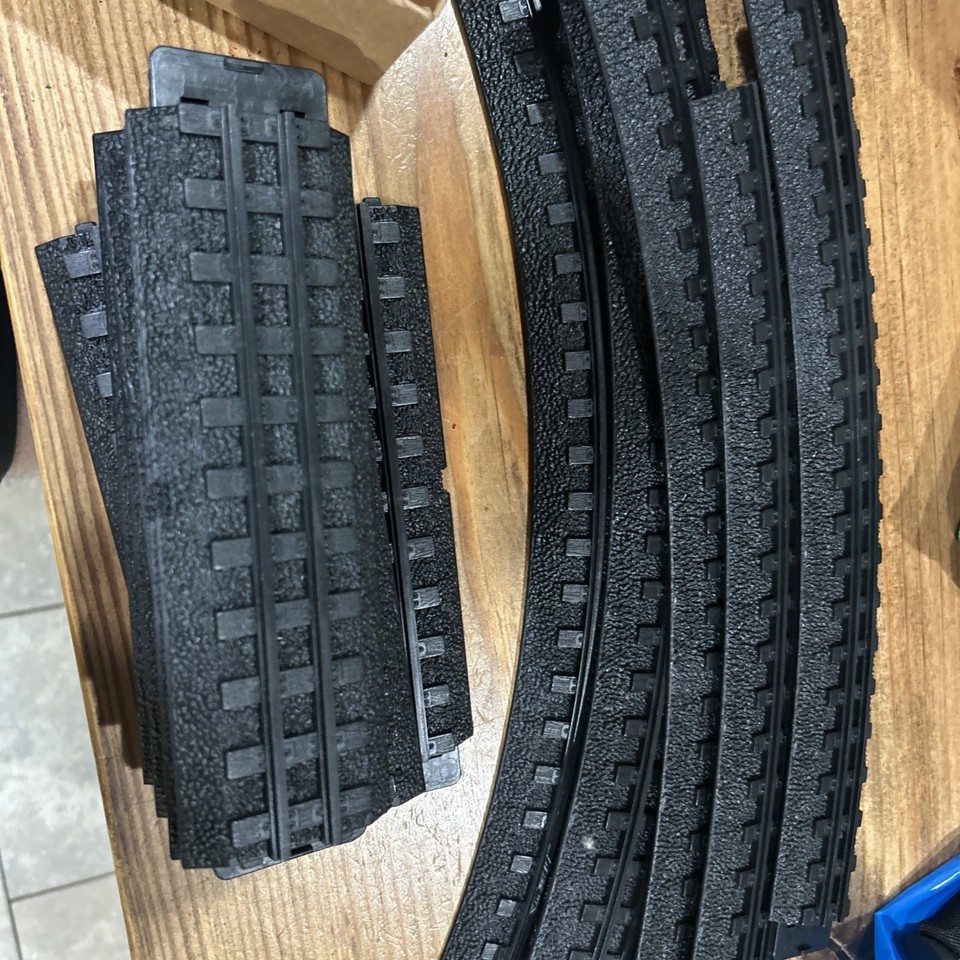 Vintage 90s Playgo Avon Kids Metro Express Train Track Set EUC HTF 23 ...