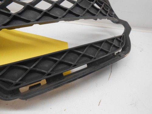 Mercedes W221 Right Side Trim Cover Grille &Trim Molding OEM 2218851822 ...