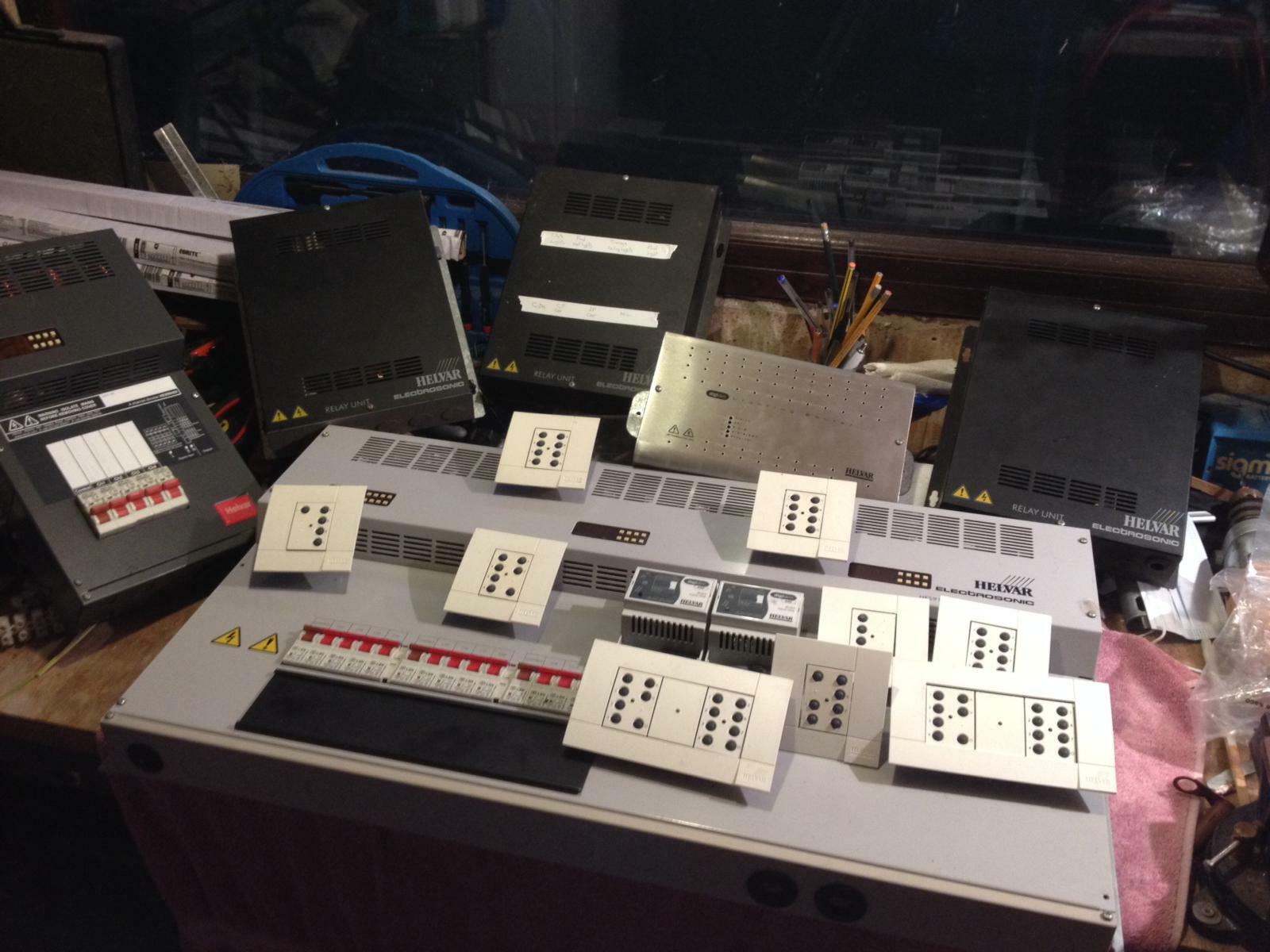 HELVAR DIGIDIM 440 8 CHANNEL DALI SWITCH INPUT TRIGGER MODULE DIN MOUNTING | eBay UK