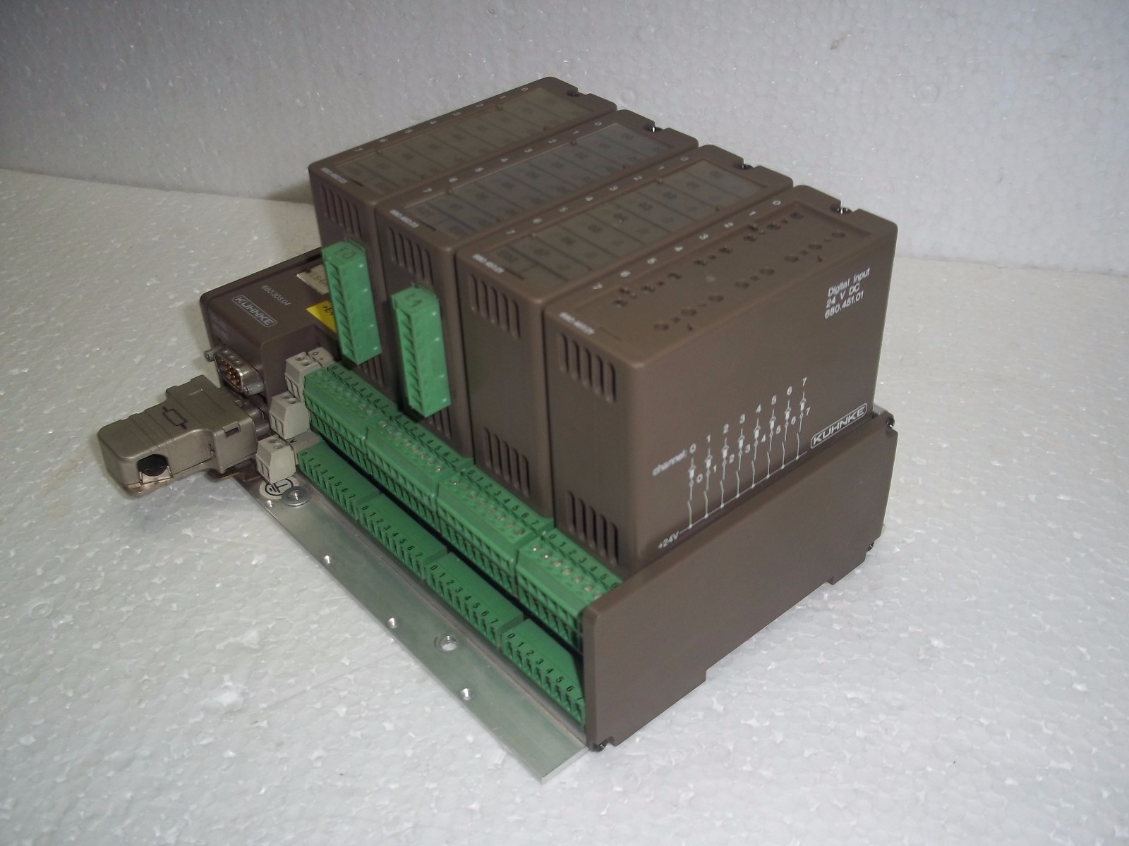 Kuhnke KUAX 680 S DP3 CPU 680.303.04 Ver.1.03 In/Out 680.450.03 Input ...