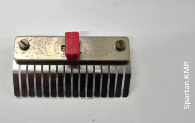 PASSAP KNITTING MACHINE PARTS ACCESSORIES OLDER ANTIQUE M201 FEATHER ...