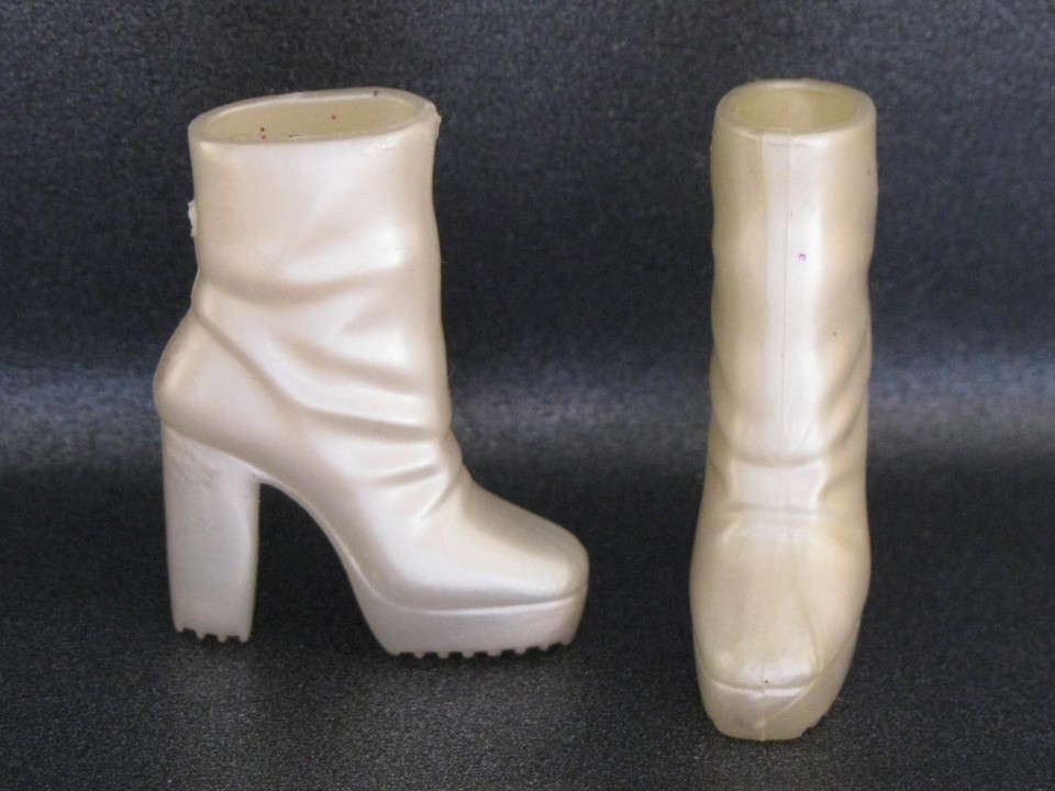 BARBIE DOLL 1990s CLASSIC FOOT FASHION GO GOGO PLATFORM ankle HEEL ...