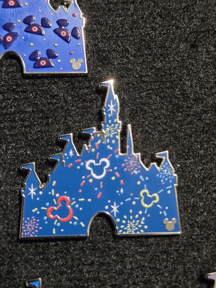 Disney Pins - 2025 Hidden Mickey Castle Pins Complete with Rare Chaser ...