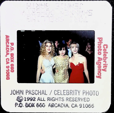 TORI SPELLING, SHARON DOHERTY AND JEAN GARTH 1992 - 35MM SLIDE P.17.9 ...