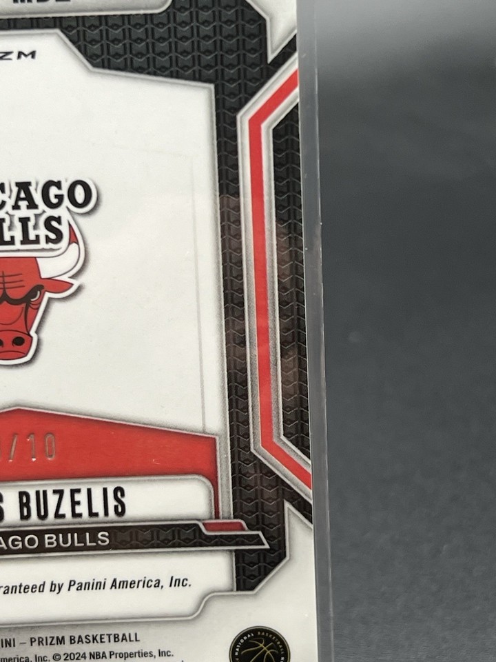 2024-25 Panini Prizm Matas Buzelis RC Penmanship Gold Prizm Auto 08/10 ...