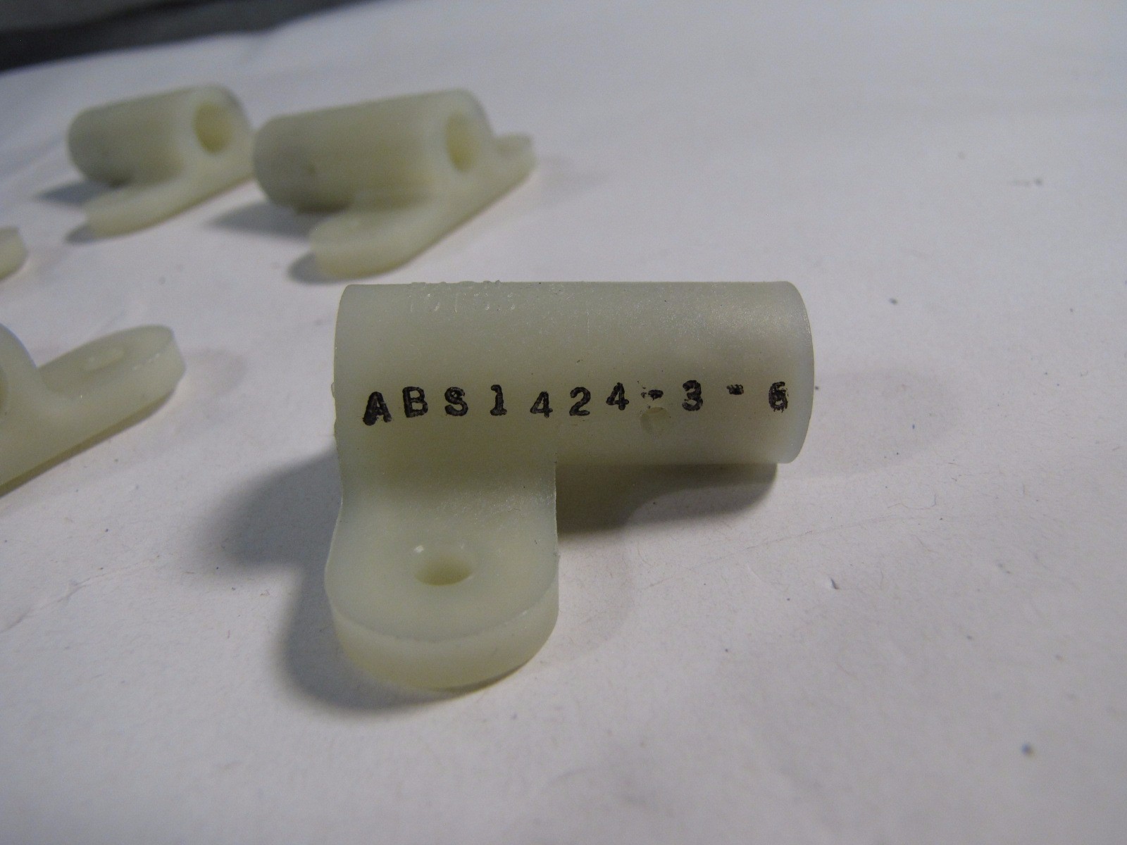 5pcs ABS 1424-3-6 Spacer Plate Straight Bracket NEW | eBay