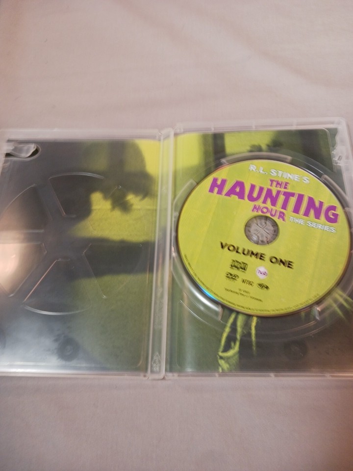 R.L. Stine: The Haunting Hour 1 [DVD] [Region 1] [NTSC] [US Import] DVD ...