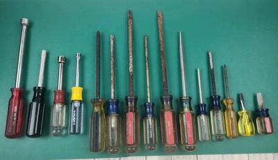 Vtg Lot of 15 Made in USA Screwdrivers and Nut drivers Flat & Phillips ...