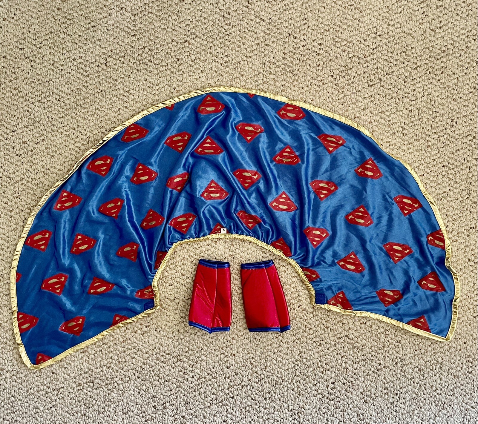 Superkid Reversible Cape & Arm Cuffs Costume Size Sma… - Gem