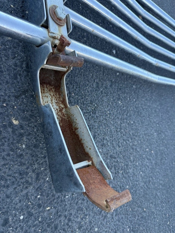 Grille Guard Square Body 1973-1980 Chevy GMC Truck 4x4 Suburban Blazer ...