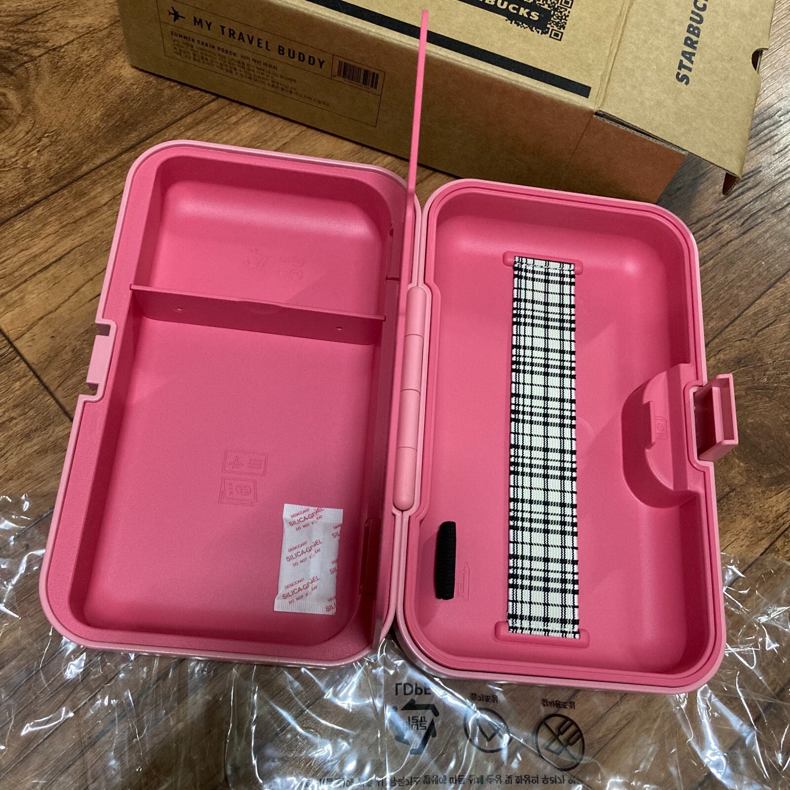 Starbucks Korea 2022 Summer TRAVEL CABIN POUCH Hard Case Organizing ...