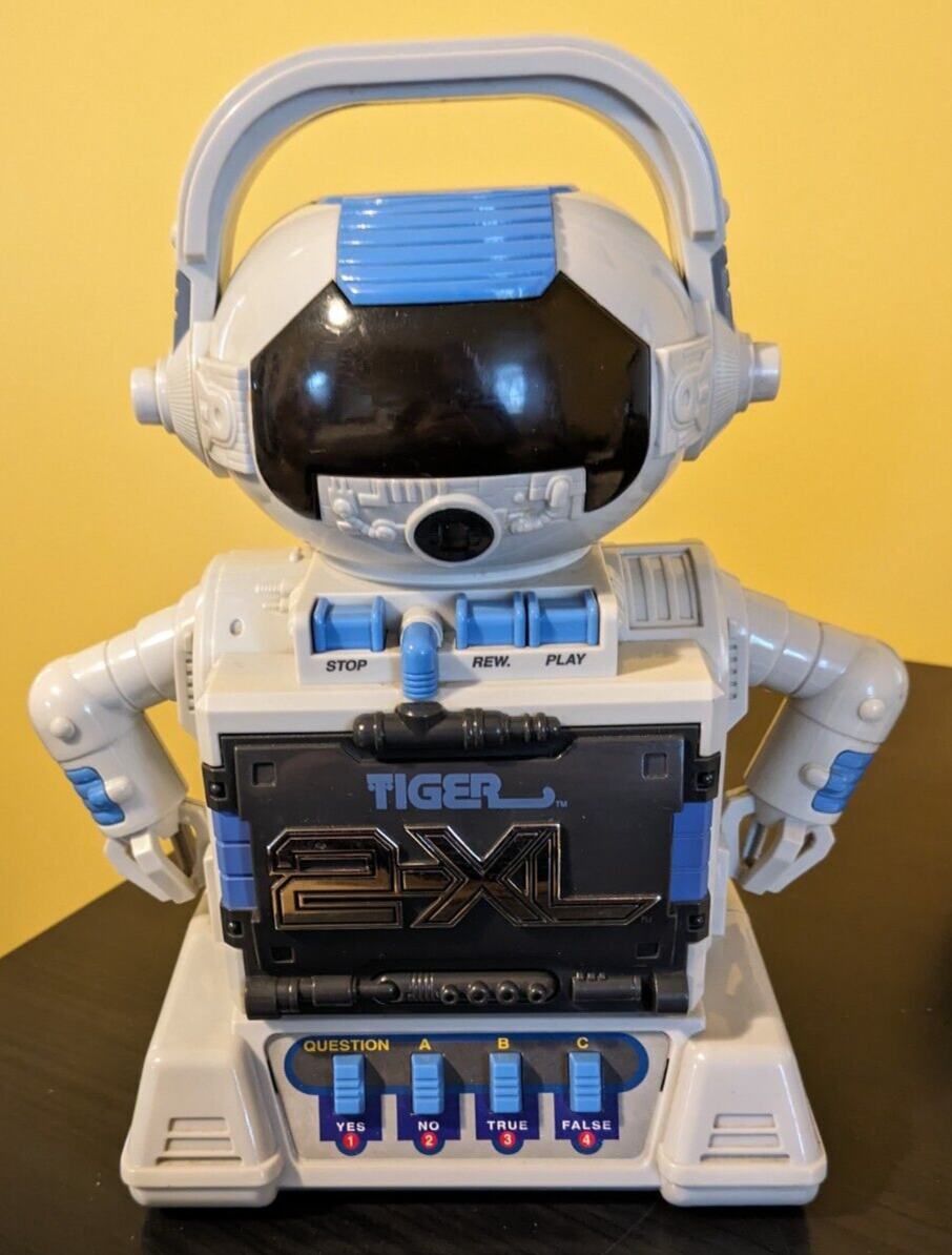 2XL (Tiger) Educational Robot - With Instructions: FOR PARTS AND REPAIR ...