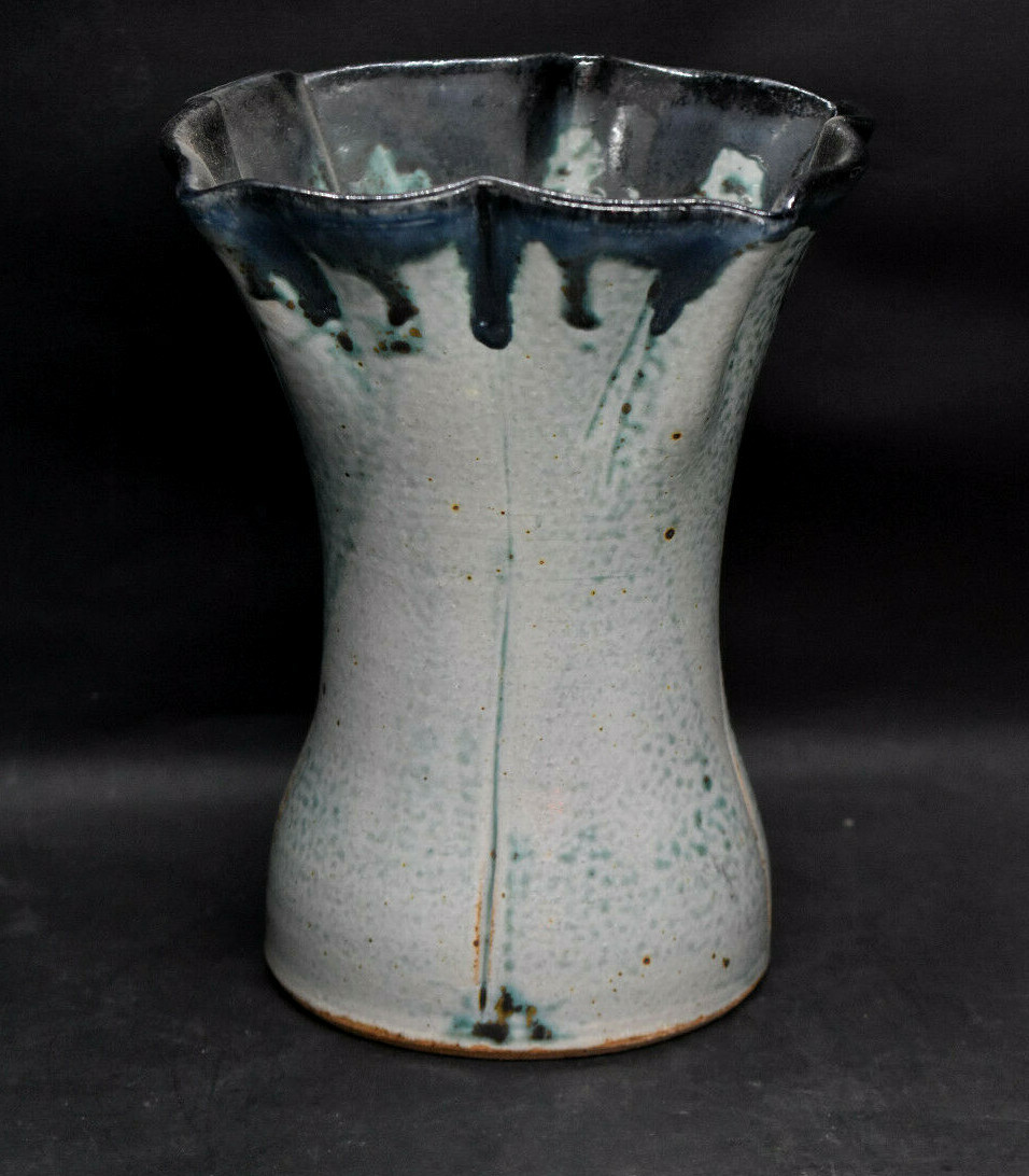 Blue Moon Pottery Indiana Carol Bell Green Studio Pottery Vase | eBay