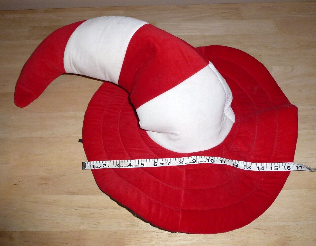 SUPER CUTE & BIG *DR SUESS* RED & WHITE STRIPE PLUSH … - Gem