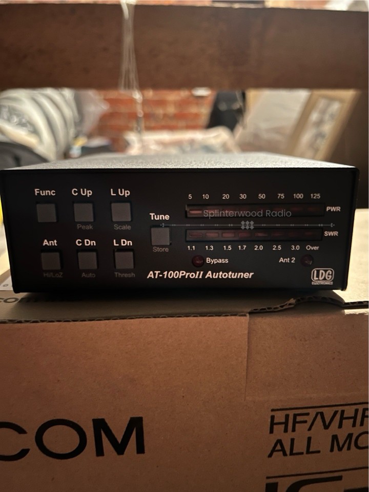 Icom IC-7100 HF/VHF/UHF Amateur Transceiver inc AT-100 Pro II antenna ...