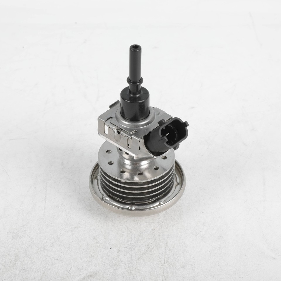 NEW Sprinter DEF Injector Dosing Valve 0004901013 Fit Mercedes Benz ...
