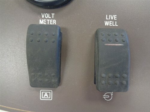TROLLING MOTOR 12 VOLT / GAUGE / SWITCH / PLUG PANEL 16" X 6 3/4 ...