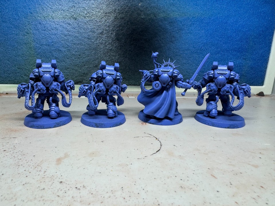 Gravis Captain with 3x Aggressors (Ultramarine upgrade / Primed ...