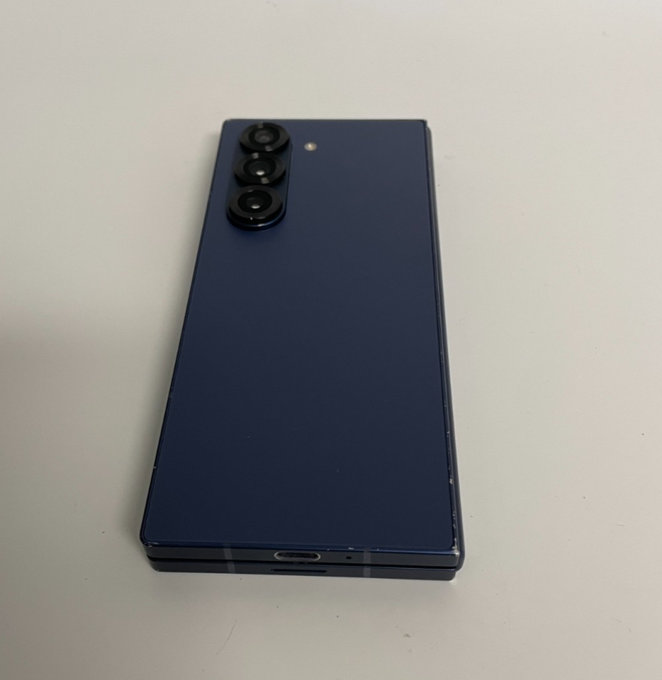 Samsung Galaxy Z Fold6 SM-F956U 256GB NAVY UNKNOWN CARRIER C GRADE | eBay