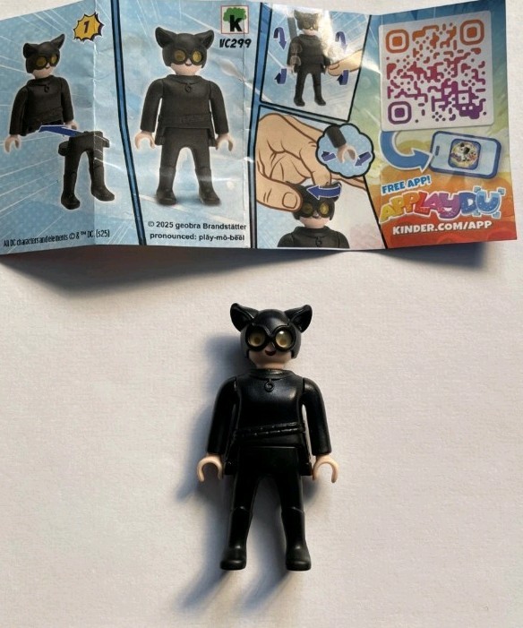 2025 DC Playmobil Kinder Egg Cat Woman Toy - Cake Topper (NEW) VC299 | eBay